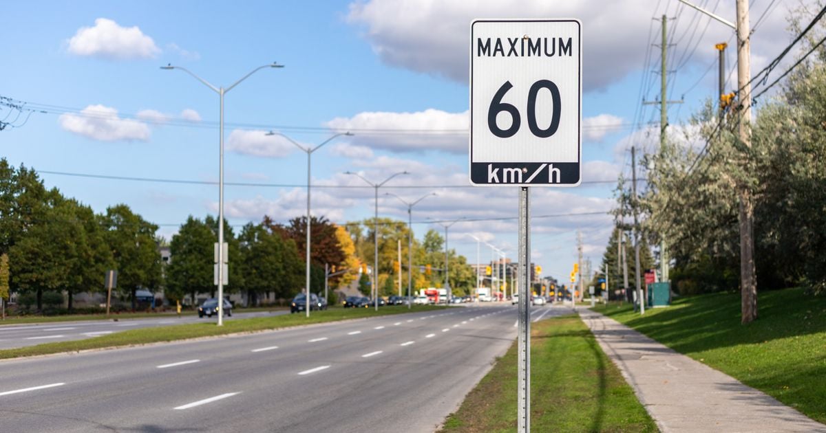 How Well Do You Know Your Road Signs? - Heywise